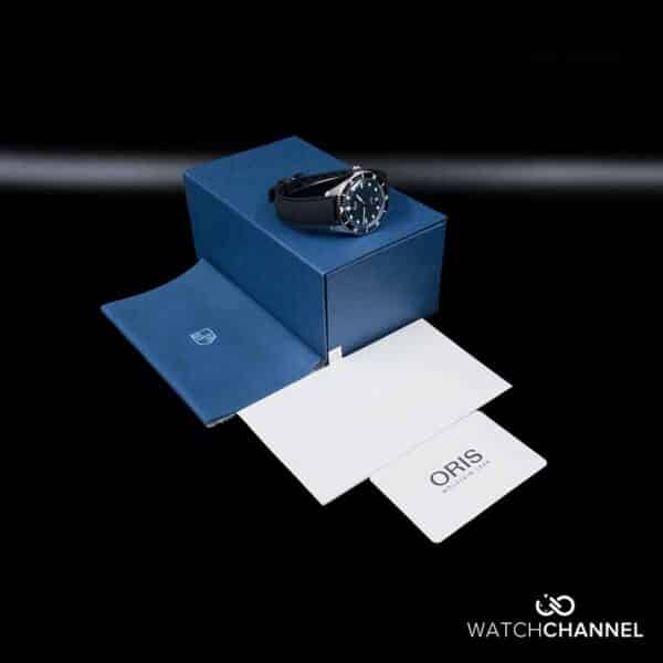 Oris Divers Date Auto. 39mm 01 733 7795 4055 (2023) - The Watch Channel